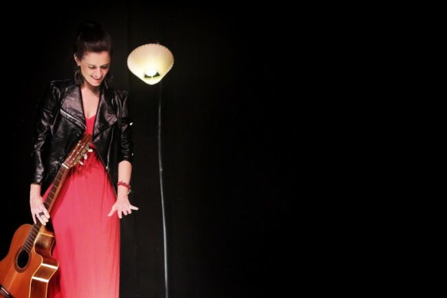 Luciana Panaino presenta “Retratos de tango y guitarra” | mdphoy.com